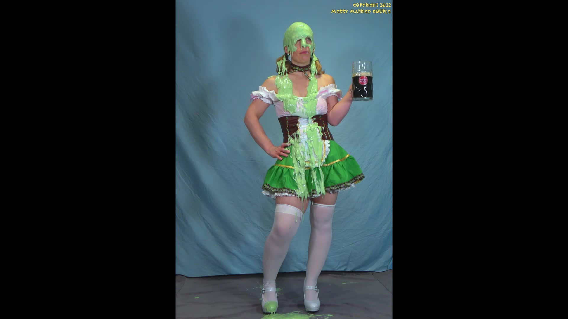 Waitress Gets Messy on St. Patrick`s Day Gallery